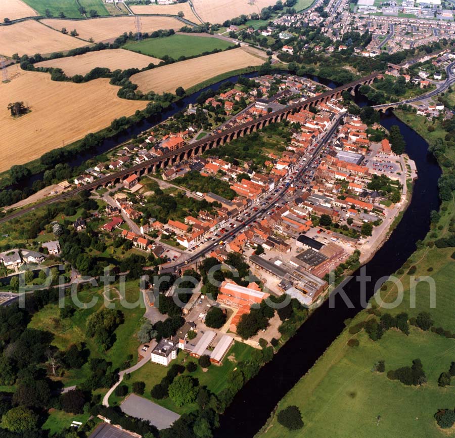 Aerial view of Yarm | Picture Stockton Archive