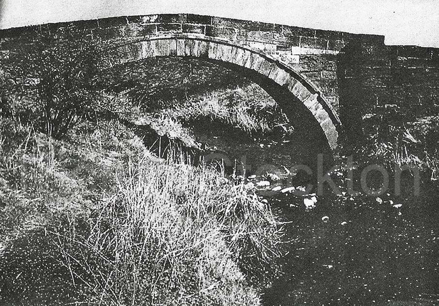The Pack Horse bridge over Lustrum Beck c1954 | Picture Stockton Archive