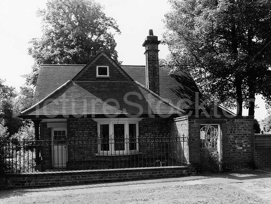 Hartburn Lodge, Harlsey Road c1989 | Picture Stockton Archive
