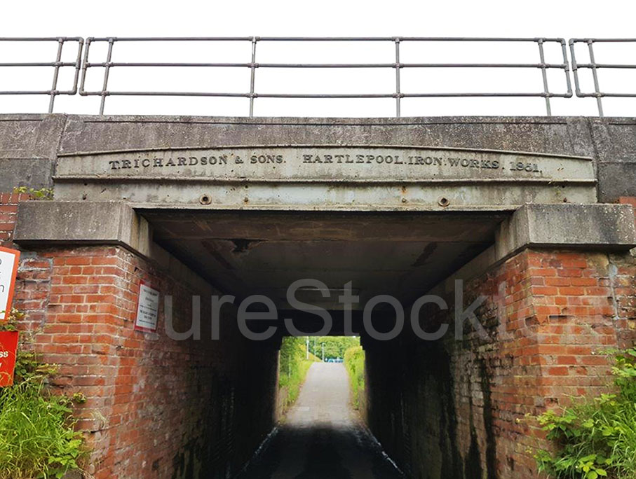 Eaglescliffe Moorhouse Estate Railway Bridge, 13 June 2017 | Picture ...